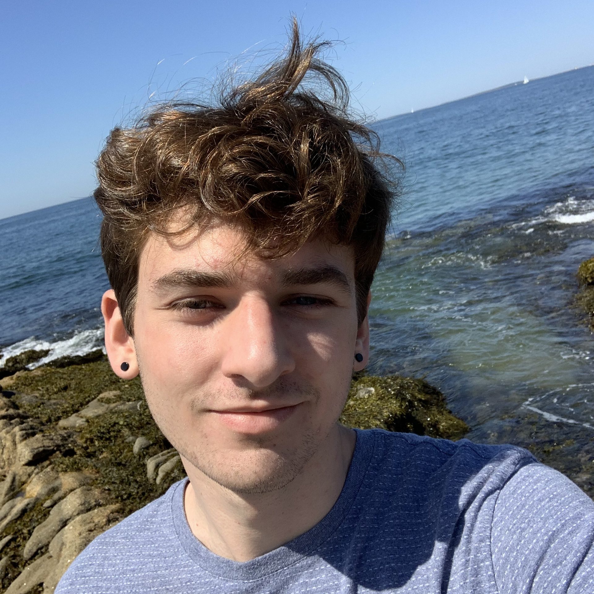 Shell Chen's Instagram, Twitter & Facebook on IDCrawl